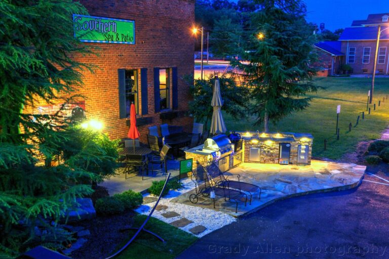 Outdoor Lighting Services | Southern Traditions Landscaping